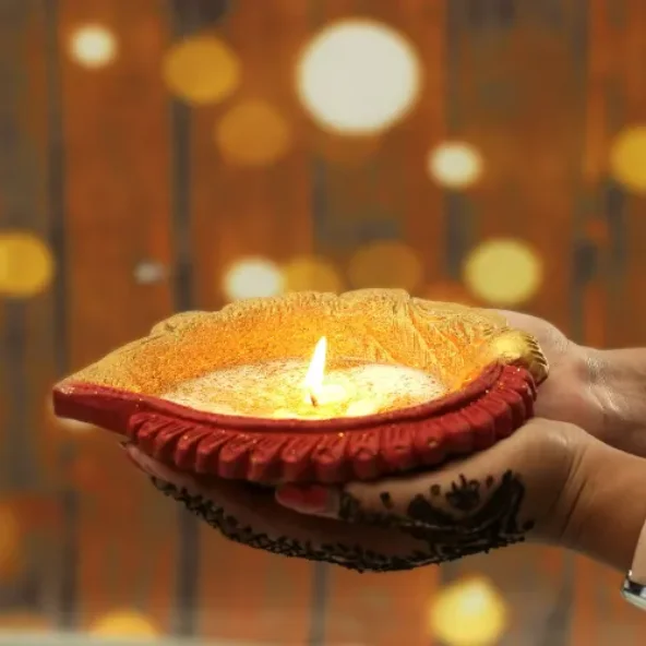 Big Designer Clay Diya - Swiss N Tulips